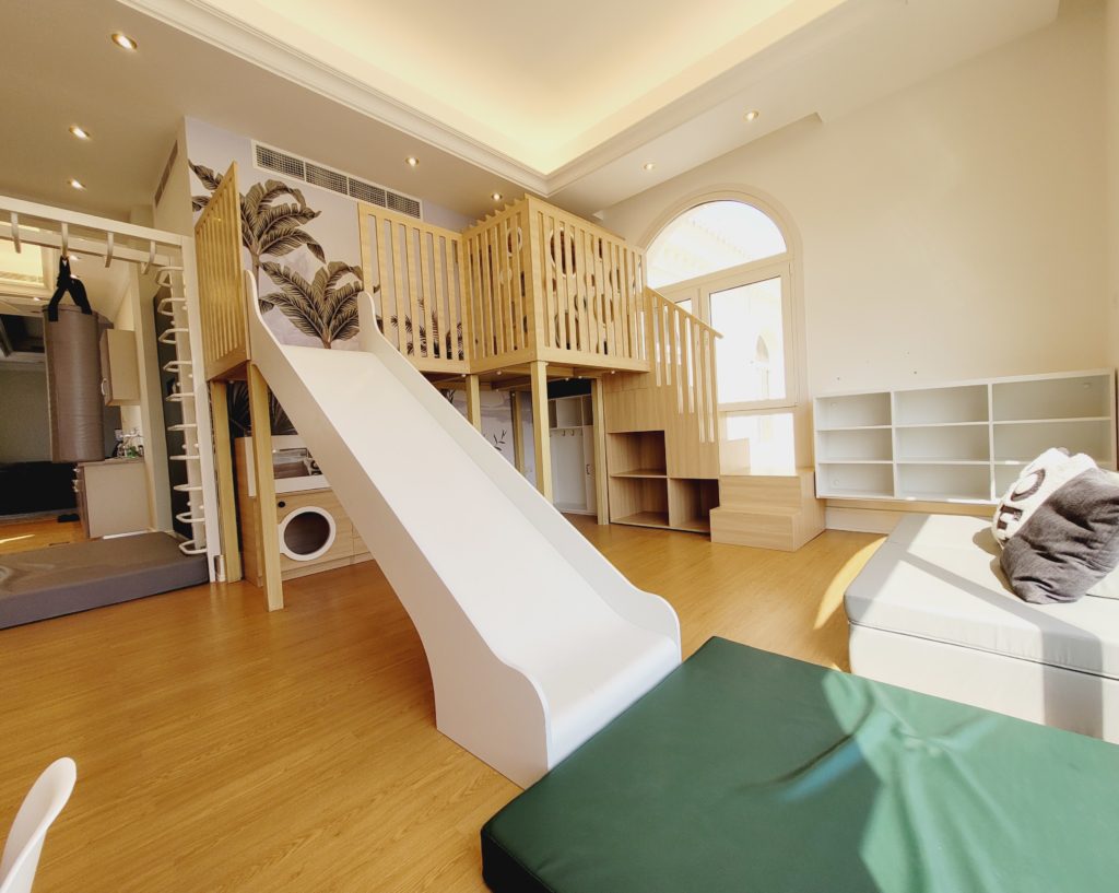 Indoor Treehouse Room Interior Design Ideas For Kid's Treehouses